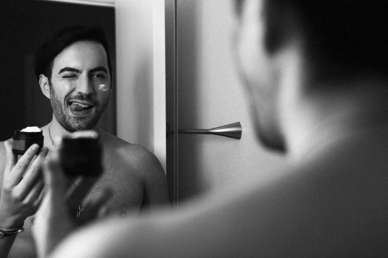 Lumin Skin Care Review: Take Care of Your Male Skin Easily