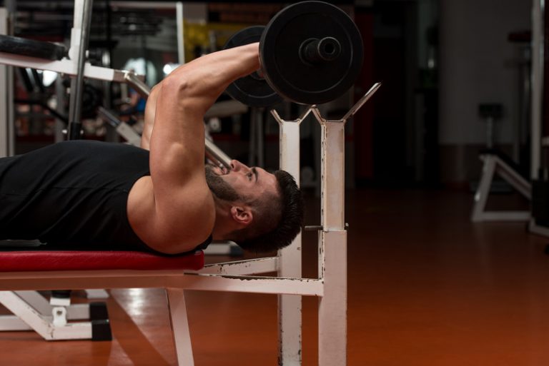 Muscler ses triceps : Découvrez les différents exercices