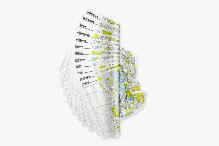 Crumpled City Maps : les plans de villes totalement waterproof